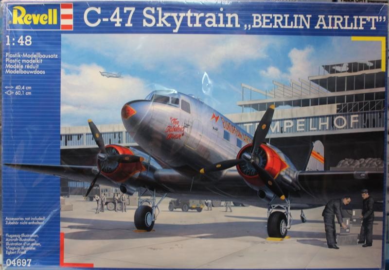 REVELL C-47 Skytrain "Berlin Airlift" 1/48 NO.04697