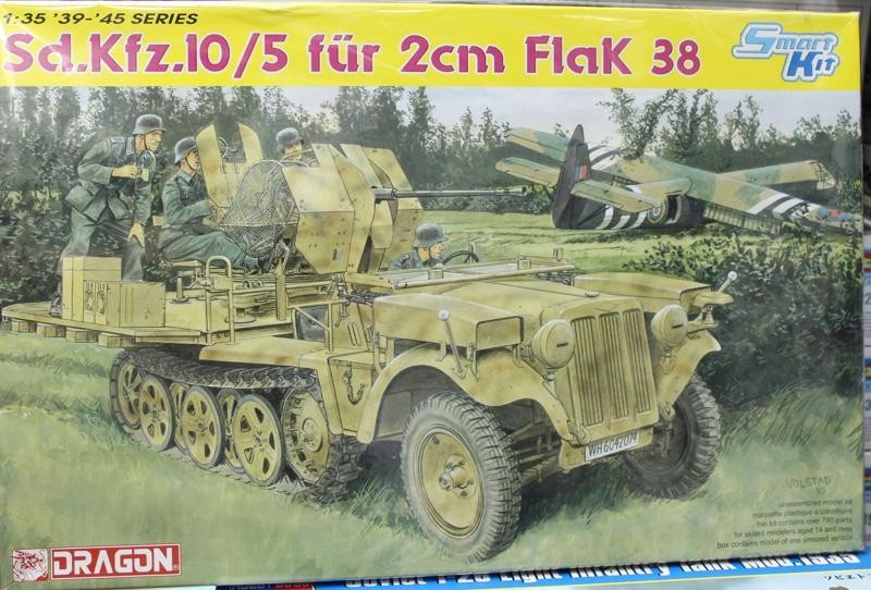 DRAGON 威龍 Sd.Kfz.10/5 fur 2cm FlaK 38 NO.6676