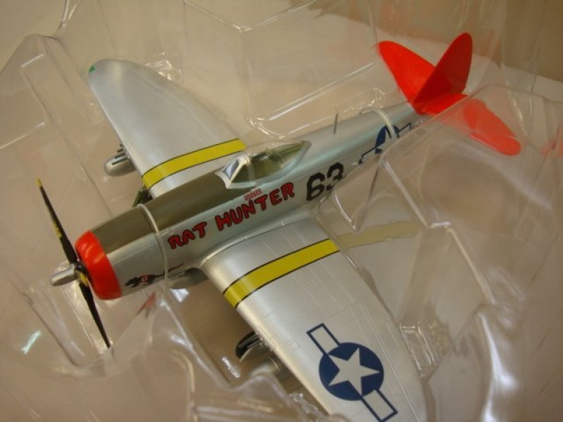 EASY MODEL P-47D NO.39204